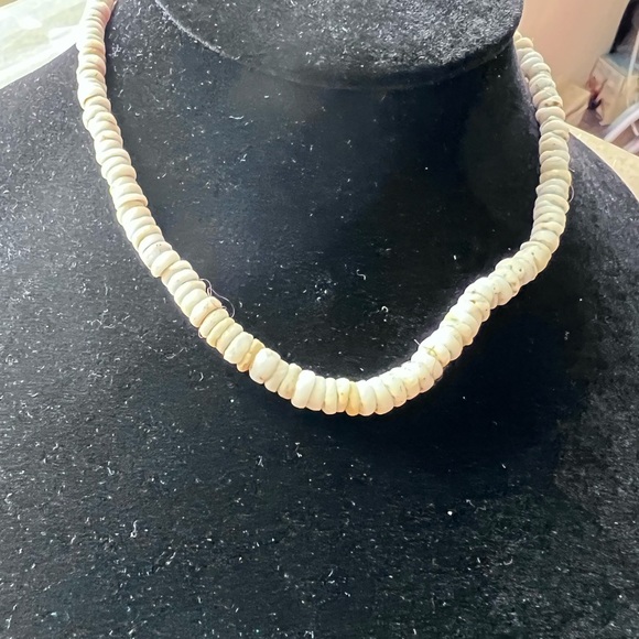 Two Glam Chixs | Jewelry | Puka Shell Choker Necklace Vintage | Poshmark